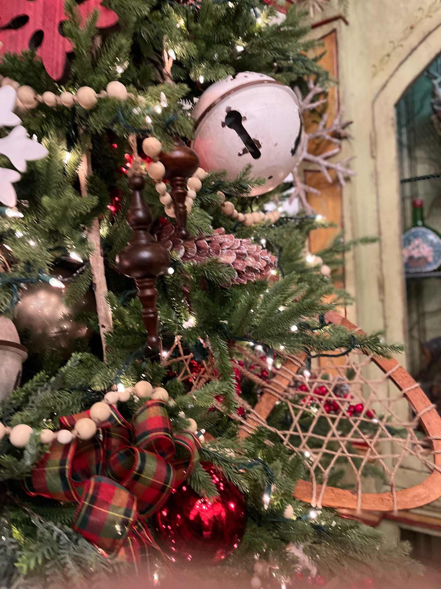 Linda Isom | Food & Prop Set Design - Stars Talent Studio