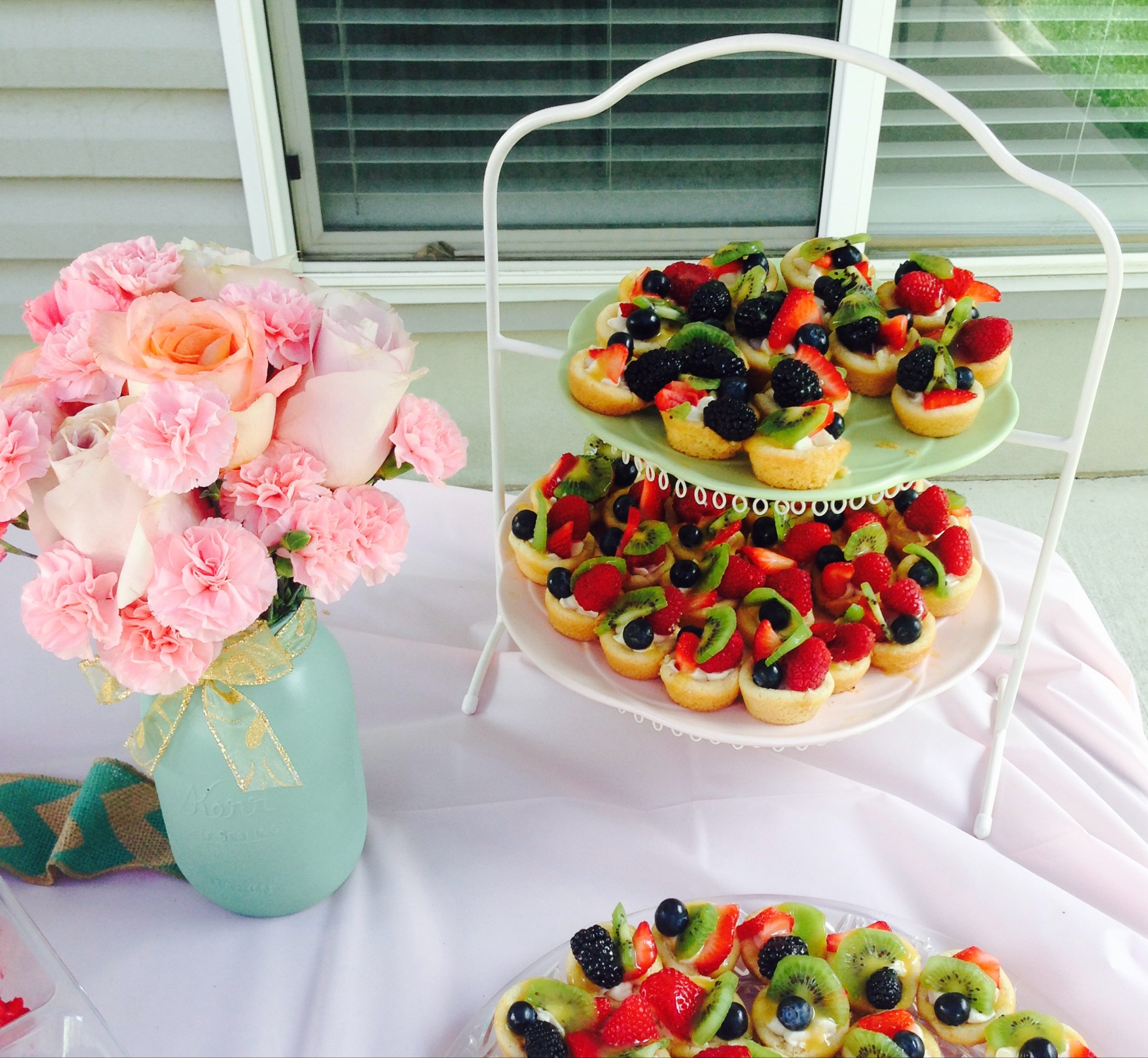 Linda Isom | Food & Prop Set Design - Stars Talent Studio