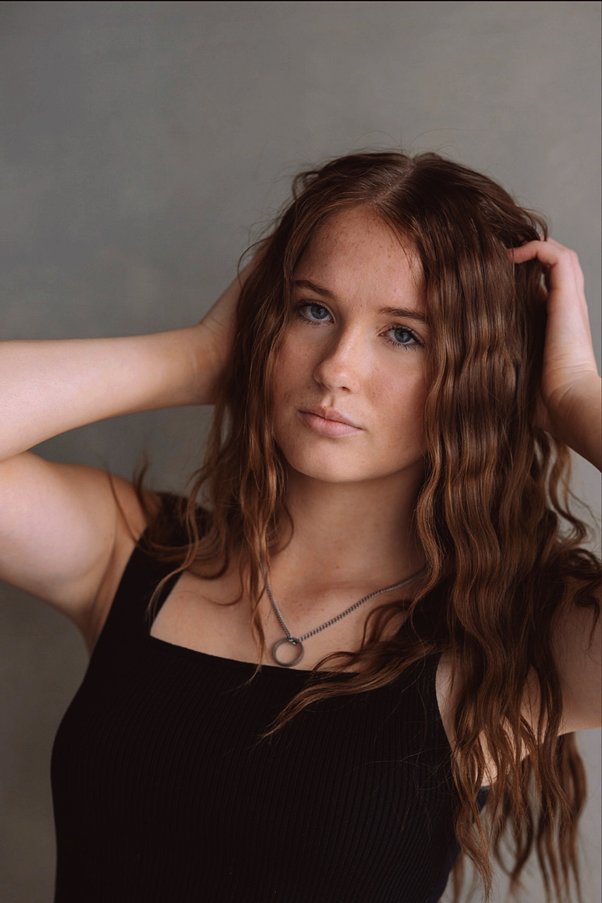 Lindy Hall - Stars Talent Studio